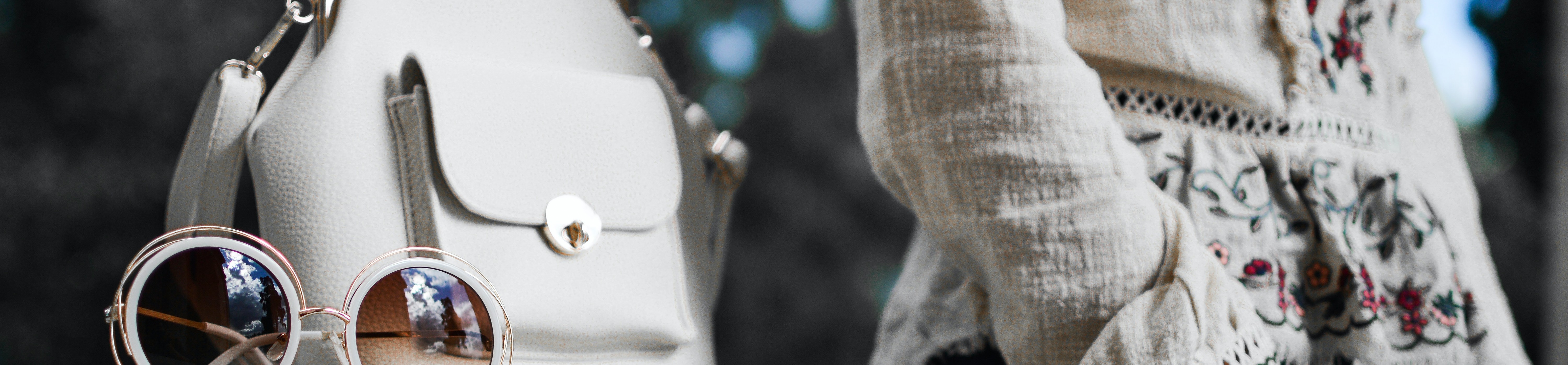 Mona Grace Fashion - Formal and Prom dresses